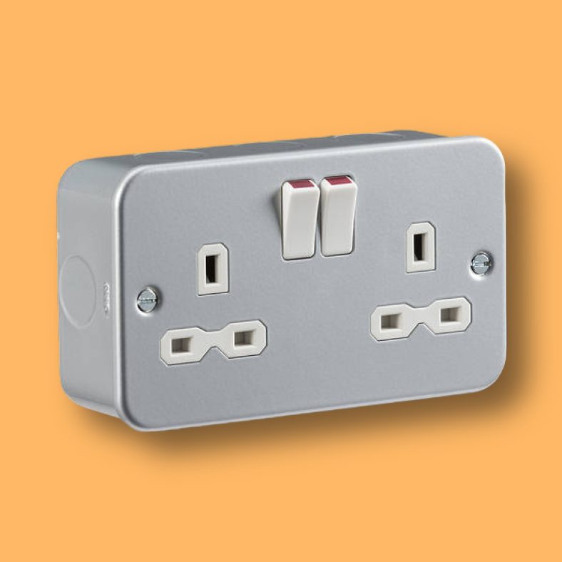 Metal Clad 2G DP Switched Socket - Blackwater Electrical Supplies