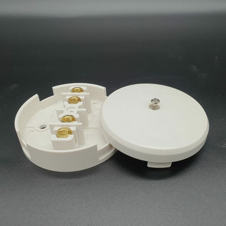 20 Amp 4 Terminal Junction Box